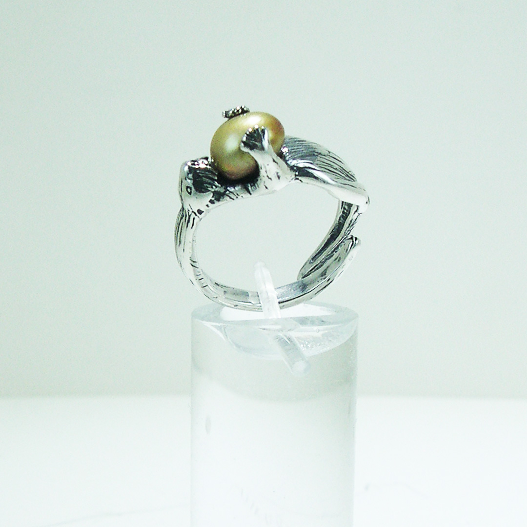 Otter Ring - Jane Iris Designs